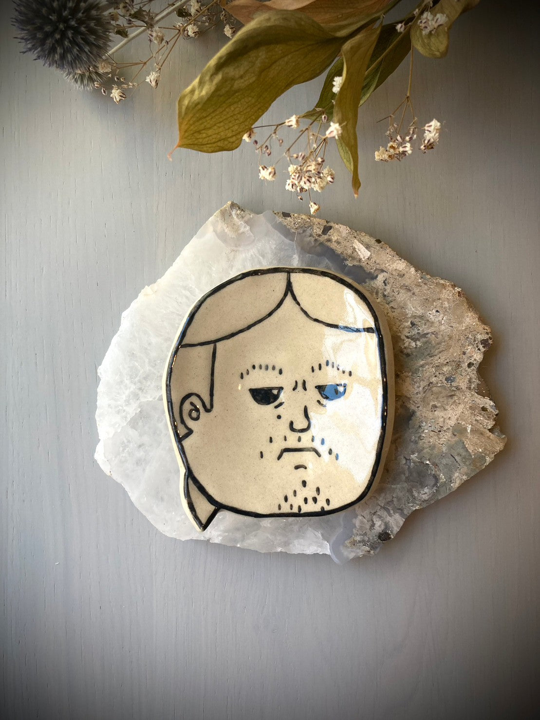 【ヨシモトマメズ】豆図陶器原画 / 絵顔皿 笑い飯 西田幸治 – FANY Mall